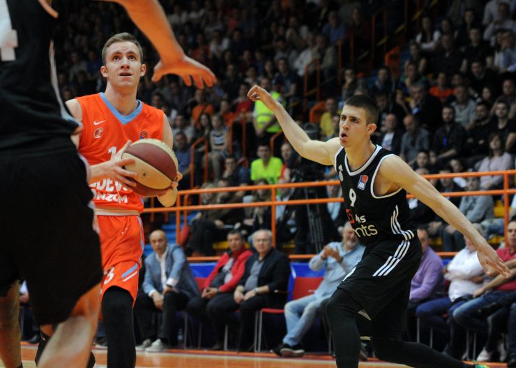 Musa potpisuje prvi profesionalni ugovor | BH Basket