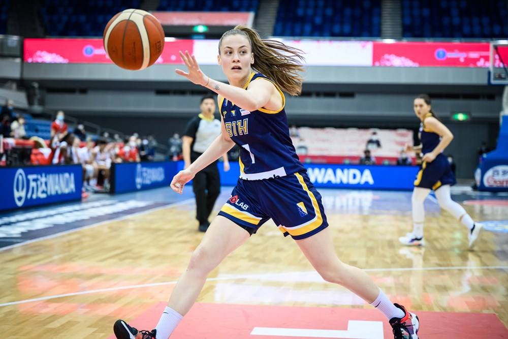 Nikolina Babić: Ne vraćam se u Ukrajinu, o sportu ne mislimo | BH Basket